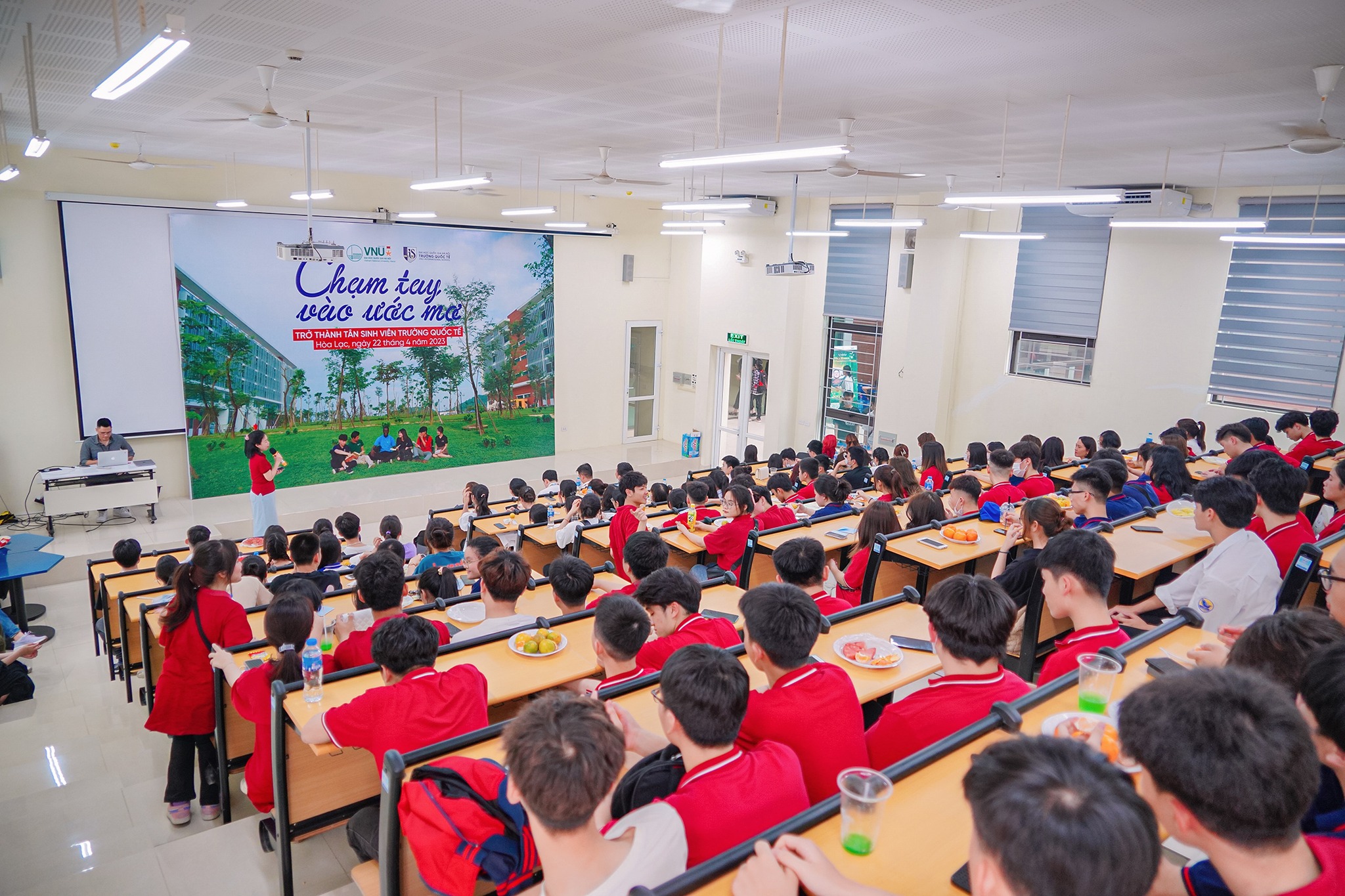 VNU-IS Hola Open Day 2023 - sự kiện đặc biệt dành riêng cho 2k5 ...